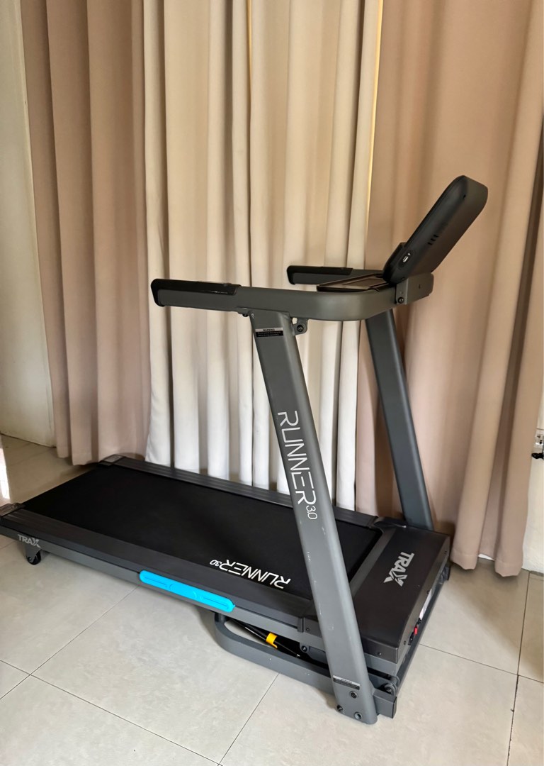 TRAX Runner Treadmill 3.0, Sports Equipment, Exercise & Fitness, Cardio ...