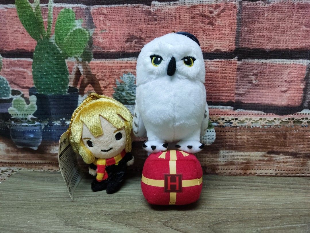 Usj Limited Harry Potter Hedwig, Hobbies & Toys, Toys & Games on Carousell