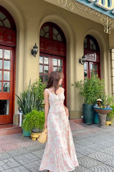 Vietnam Clothes Bar Grace Set with Top and Skirt, Women's Fashion, Dresses & Sets, Sets or ...