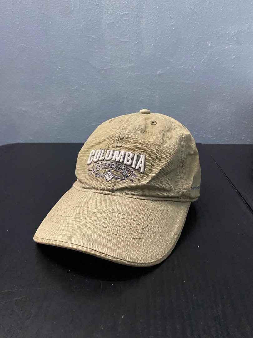 Columbia cap, Men's Fashion, Watches & Accessories, Cap & Hats on Carousell