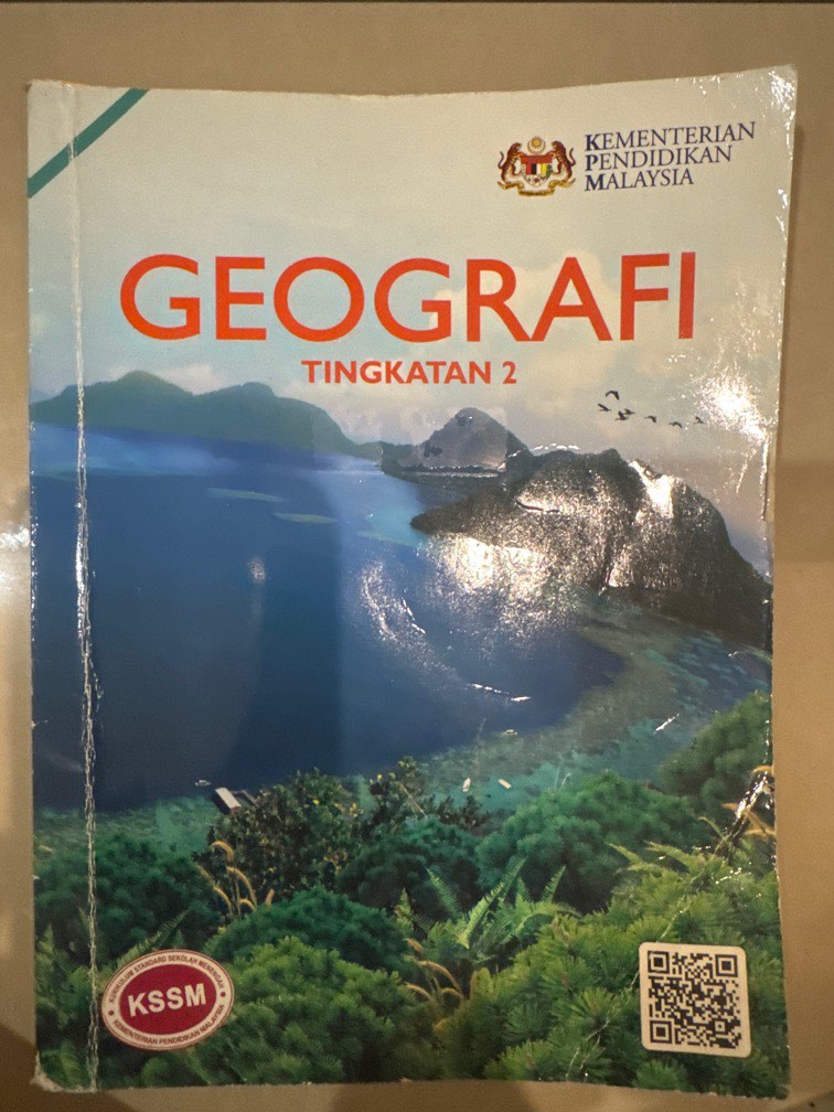 Geografi Form 2, Hobbies & Toys, Books & Magazines, Textbooks on Carousell