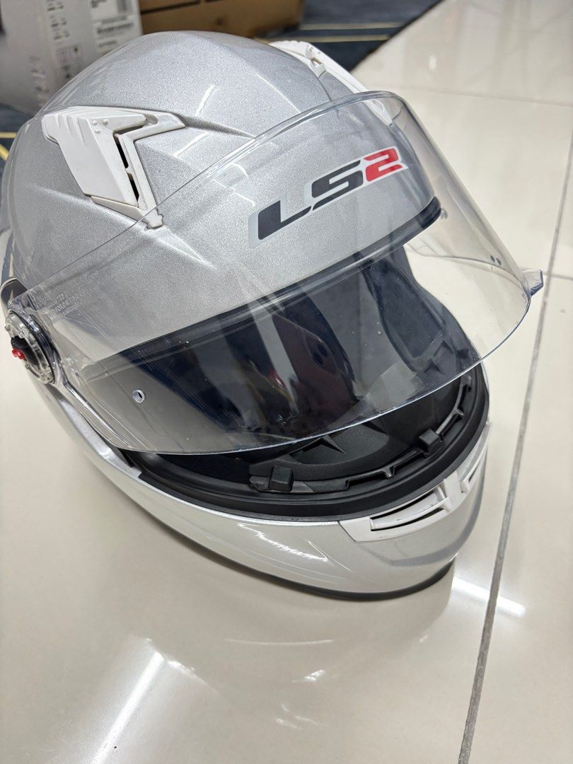 Helmet Fullface LS2 FF358, Auto Accessories on Carousell