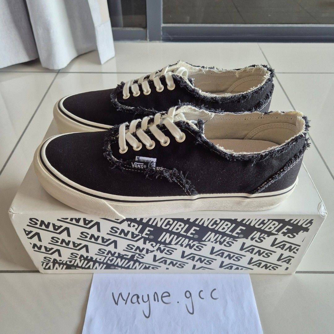 INVINCIBLE x Vans Vault Authentic (VN000CB8BMW) US9.5, Men's Fashion ...