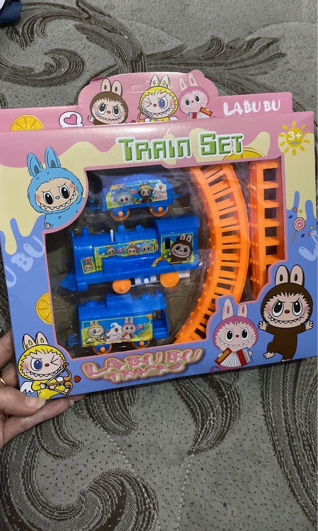 Mainan train set labubu, Bayi & Anak, Mainan & Baby Walker di Carousell