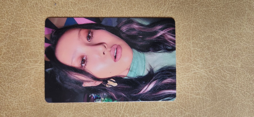 Original MAMAMOO Hwasa Photocard, Hobbies & Toys, Collectibles ...