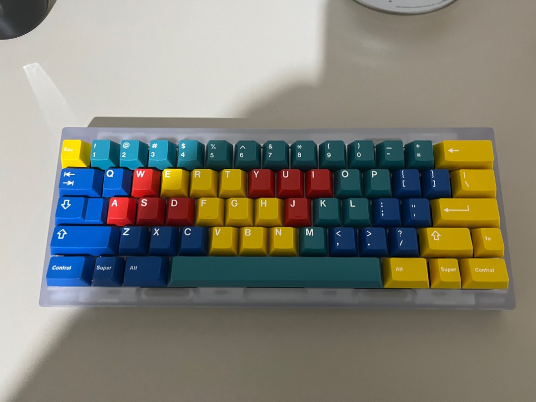 Monokei kei v2 (pc top, ano silver alu bottom), Computers & Tech, Parts ...