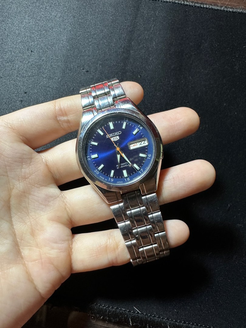 Seiko 5 SNK563 Railway Blue Dial (36mm), Men's Fashion, Watches ...