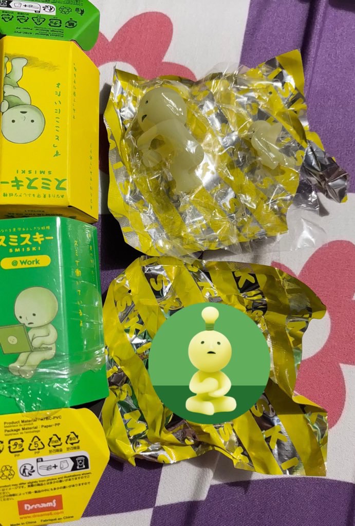 smiski peeking + little surprise hugging + good idea + dozing hipper ...