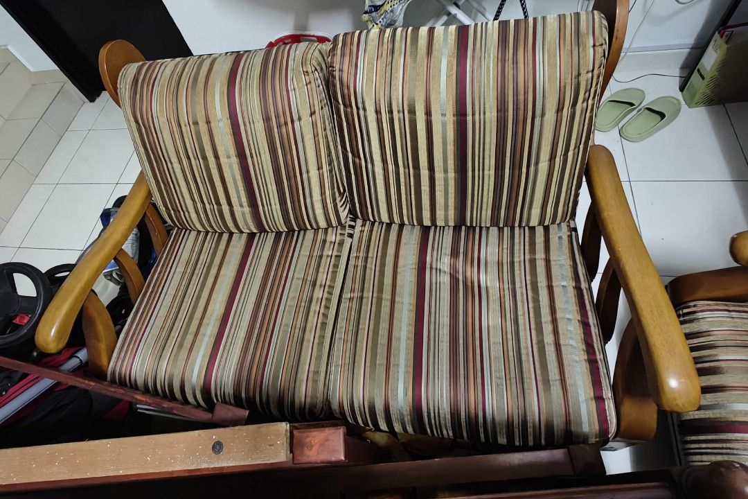 sofa kayu solid (3 units type ), Furniture & Home Living, Furniture ...