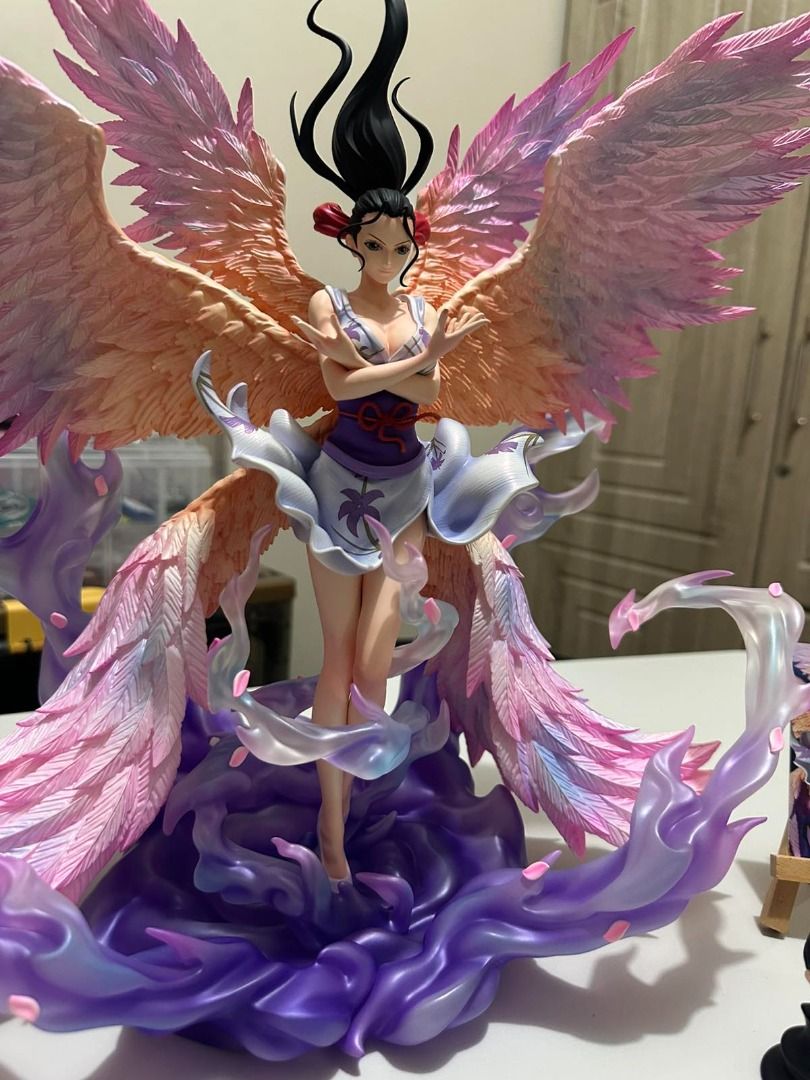 TH Studio - Pop Scale Nico Robin Deluxe Clear Smoke Ver., Hobbies ...