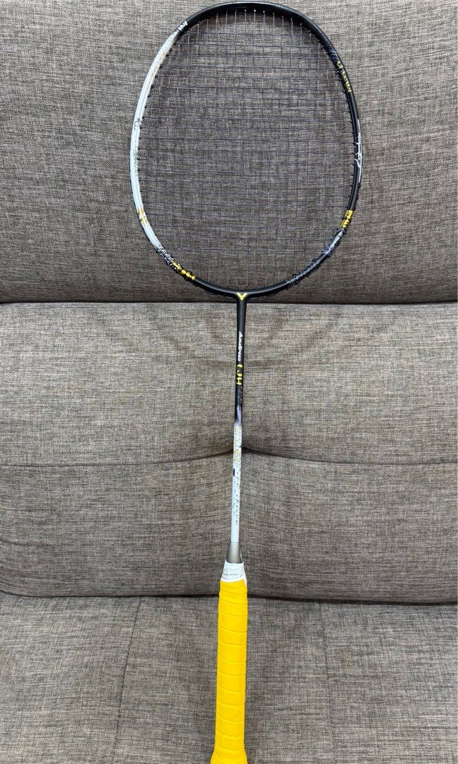 Victor AuraSpeed LJH 4UG6, Sports Equipment, Sports & Games, Racket & Ball Sports on Carousell