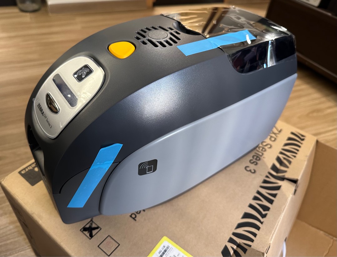 Zebra ZXP Series 3 card printer dual-sided with Cards, 電腦＆科技, 打印機及影印機 ...