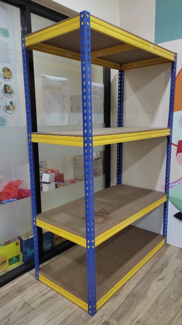 2nd Hand Boltless Racking Metal storage, Furniture & Home Living ...