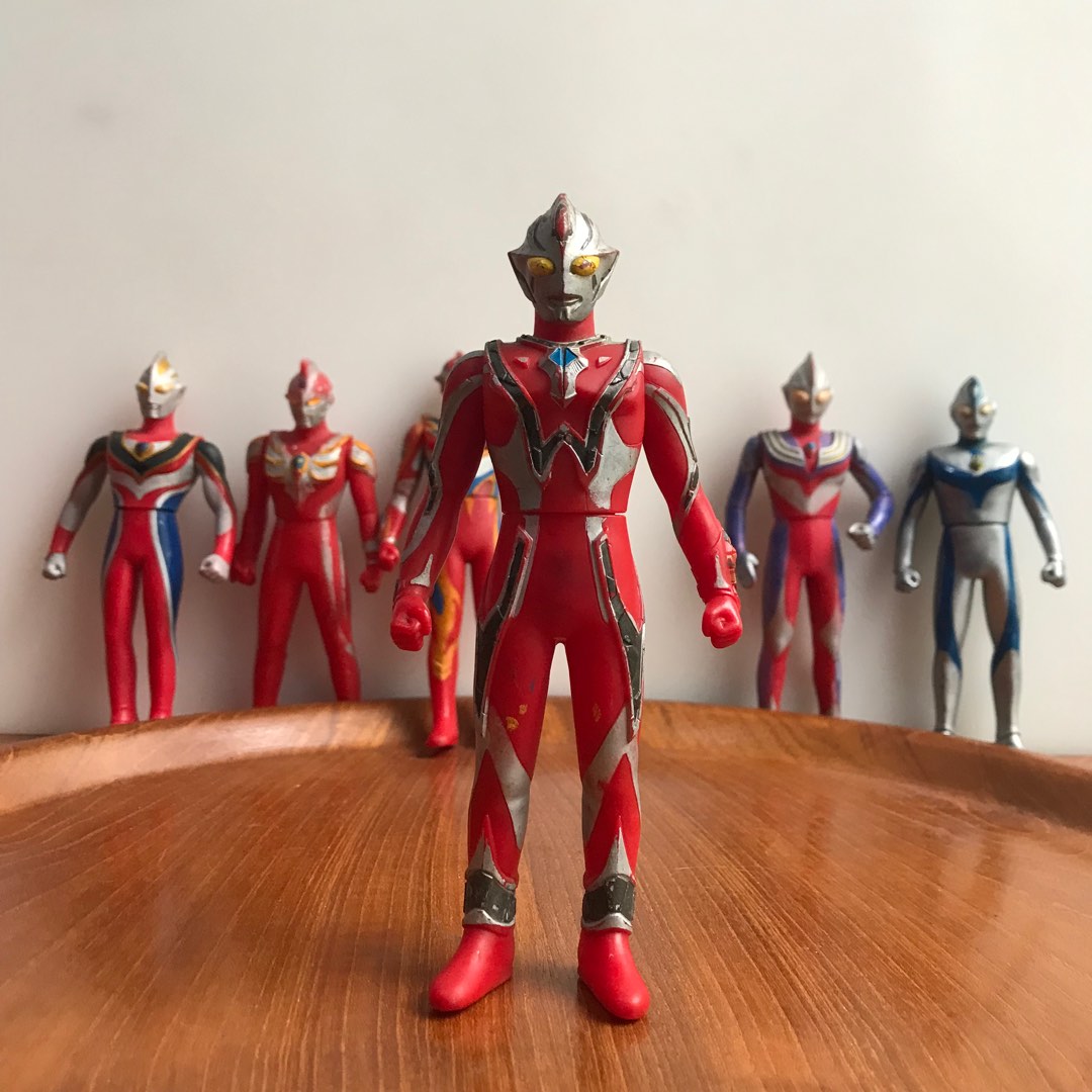 Action Figure UHS Ultra Hero Series 17 Cm Ultraman Mebius Infinity by ...