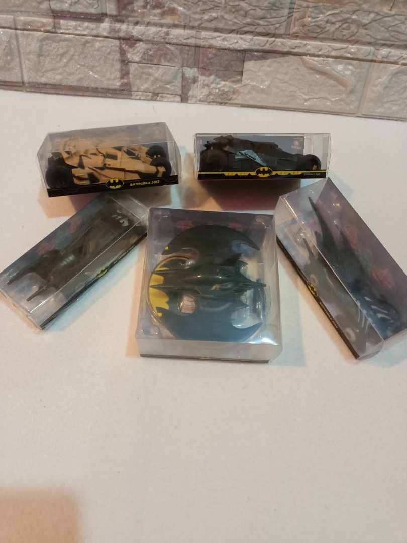 Batman batmobile collection (caltex), Hobbies & Toys, Toys & Games on ...