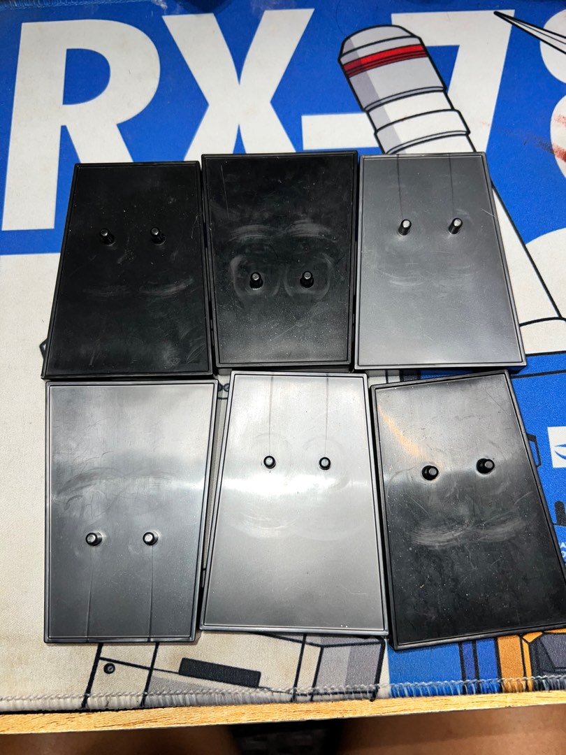 BRATZ STANDS, Hobbies & Toys, Toys & Games on Carousell