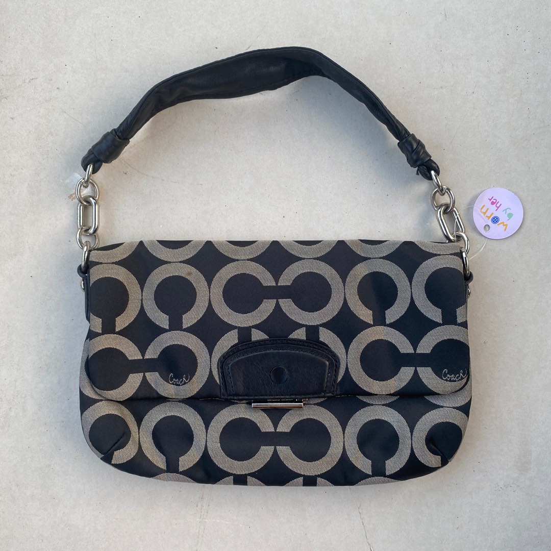 Coach Envelope Baguette Bag, Women's Fashion, Bags & Wallets, Shoulder ...