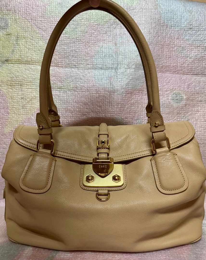 DAKS Shoulder Bag, Luxury, Bags & Wallets on Carousell