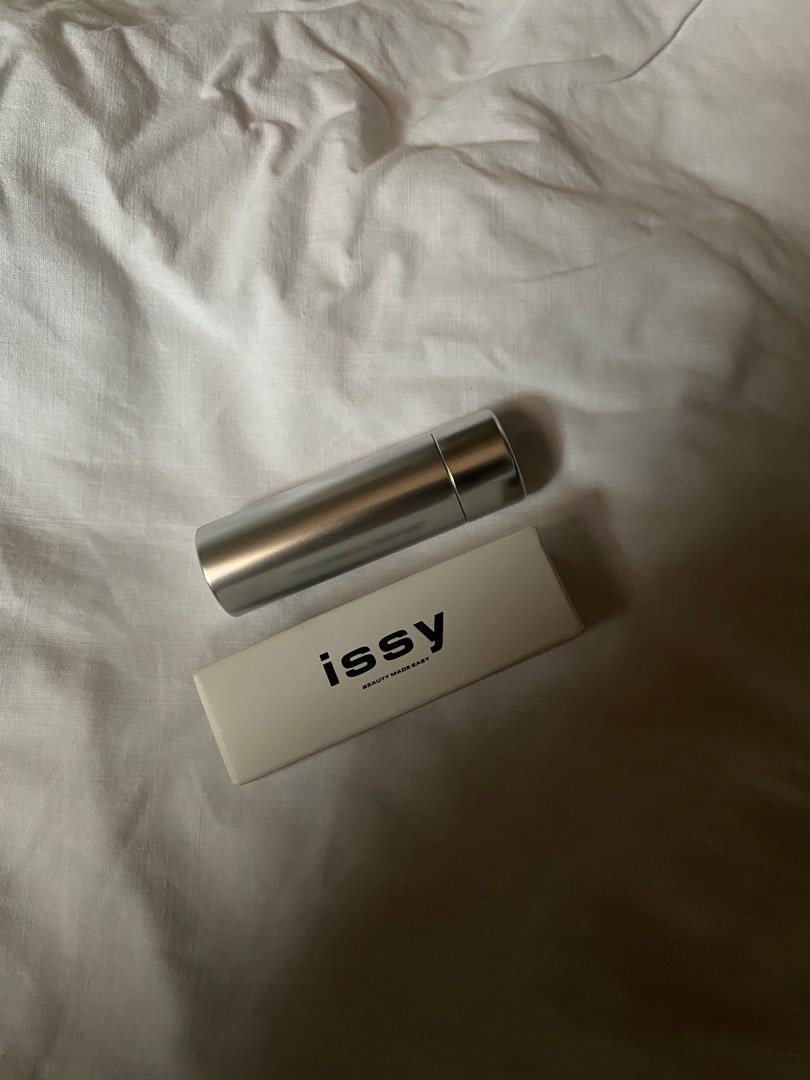 Issy Balm in Universal Tint, Beauty & Personal Care, Face, Makeup on ...