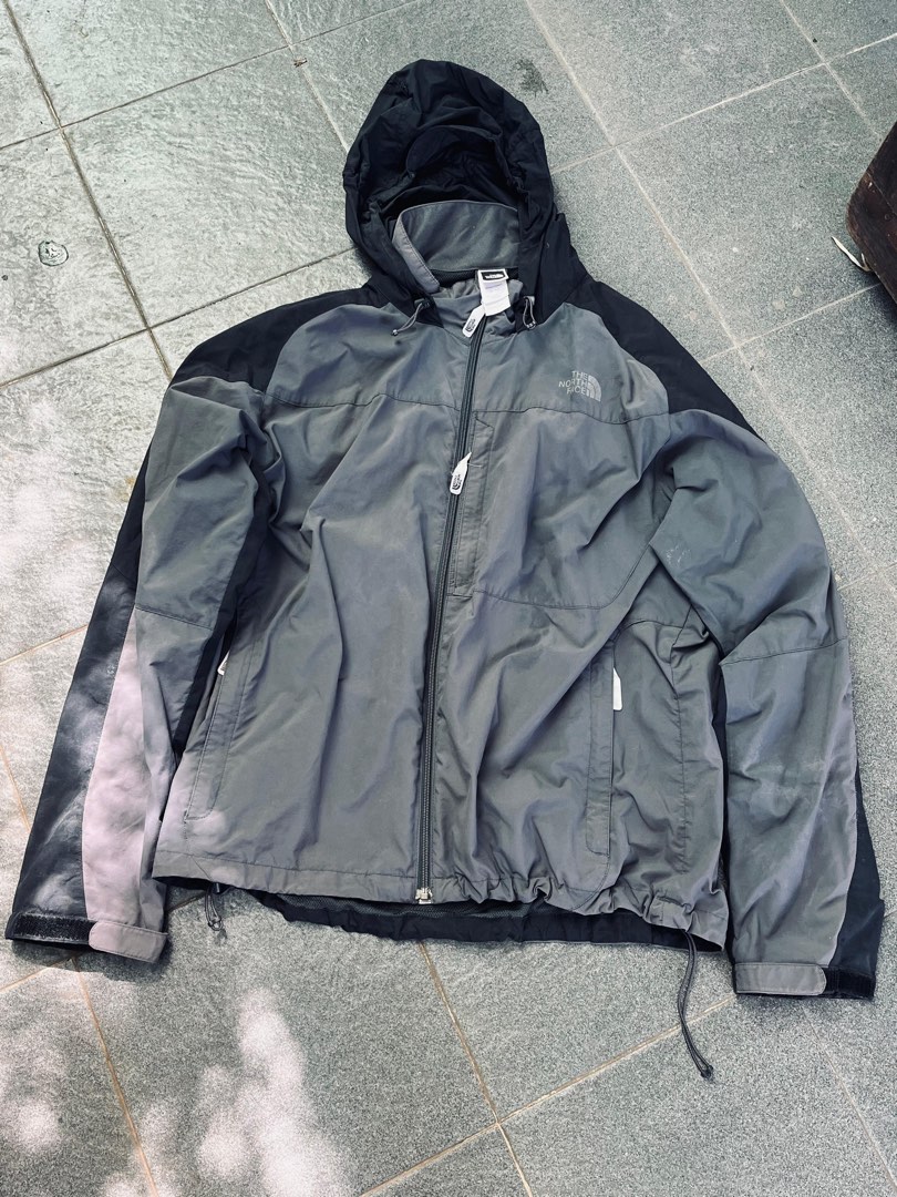 Jacket The North Face Gorpcore, Fesyen Pria, Pakaian , Atasan di Carousell