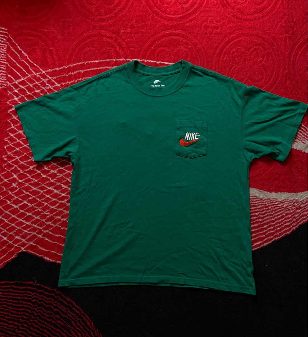 nike tm, Men's Fashion, Activewear on Carousell