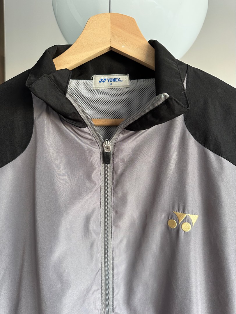 Original- Yonex Jacket, Women's Fashion, Activewear on Carousell