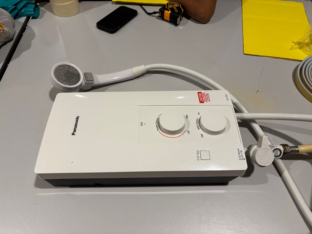 Panasonic Shower DH-3RL1, TV & Home Appliances, Water Heater & Instant ...