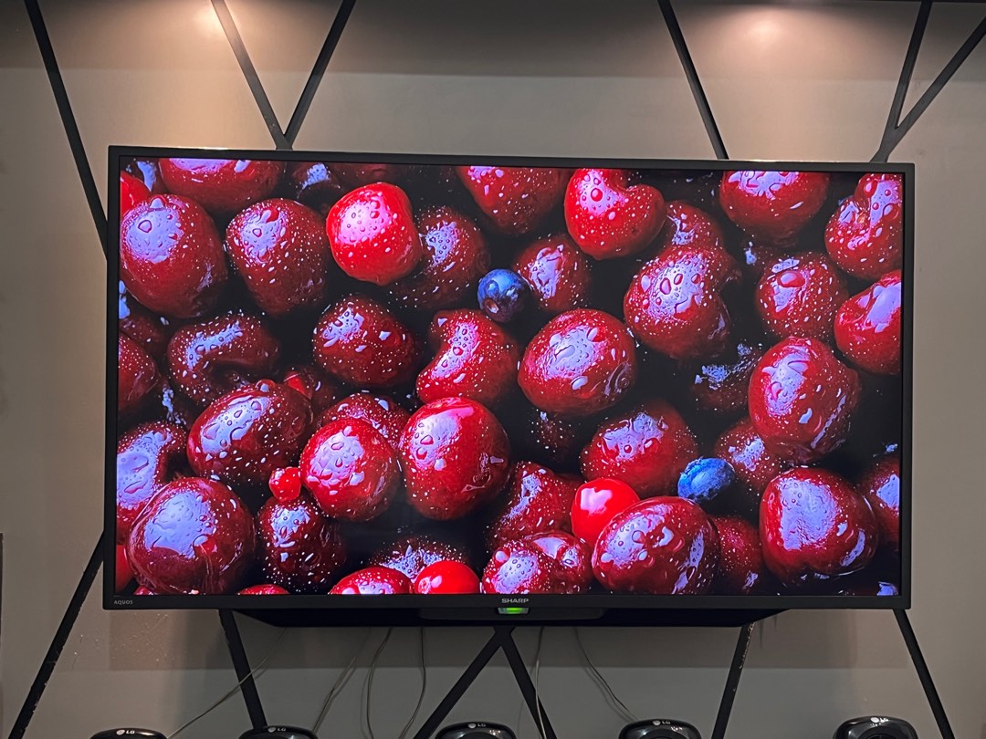 Sharp Aquos Android TV 42 Inch, TV & Home Appliances, TV ...