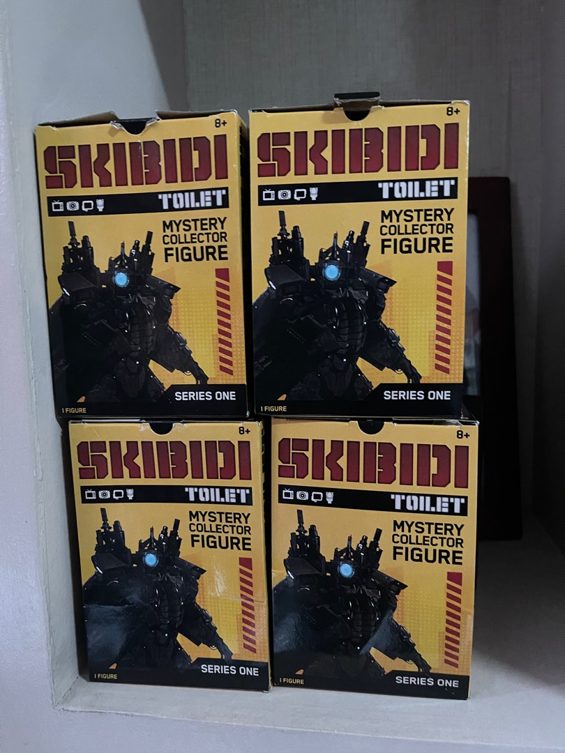 Skibidi Toilet Mystery collector figure, Hobbies & Toys, Toys & Games ...