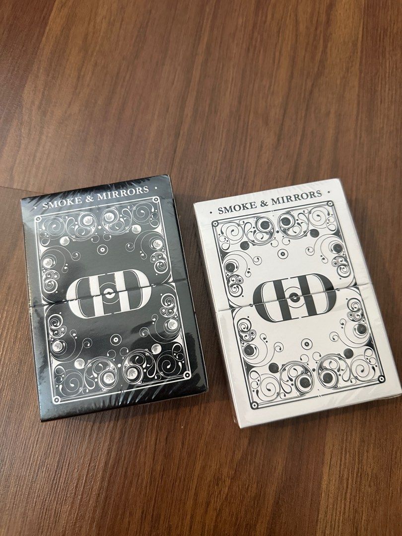 Smoke & Mirror playing cards Deluxe edition by Dan & Dave, Hobbies ...