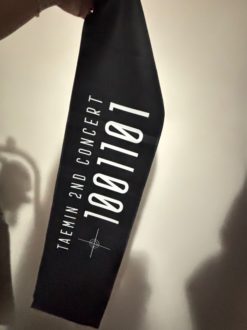 TAEMIN (SHINee) T1001101 official slogan/cheering kit, Hobbies & Toys ...