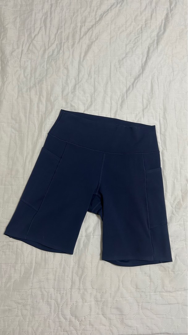 uniqlo - navy blue dry fit cycling, Women's Fashion, Bottoms, Other ...