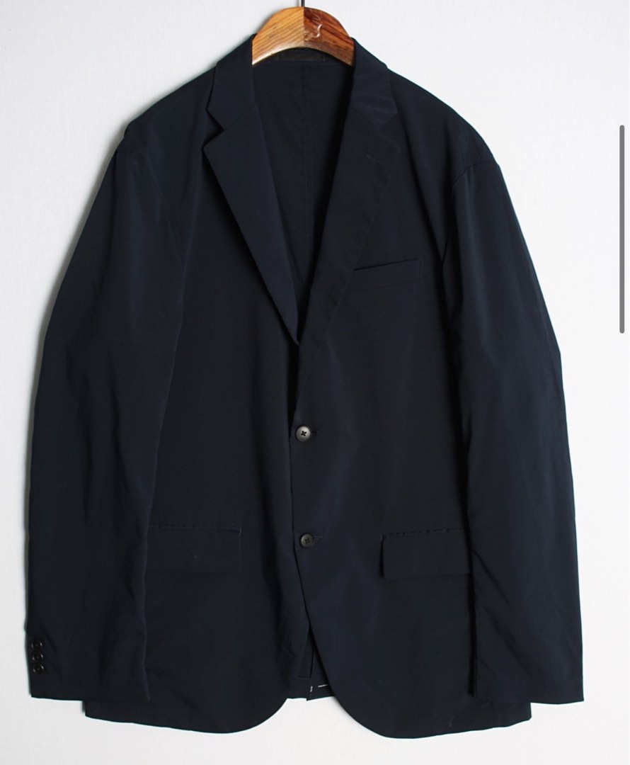Uniqlo Miracle Air Jacket (Airsense), Men's Fashion, Coats, Jackets and ...