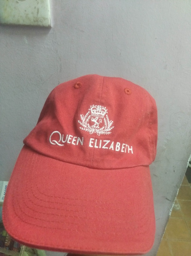 Vintage Queen Elizabeth cap topi, Men's Fashion, Watches & Accessories ...