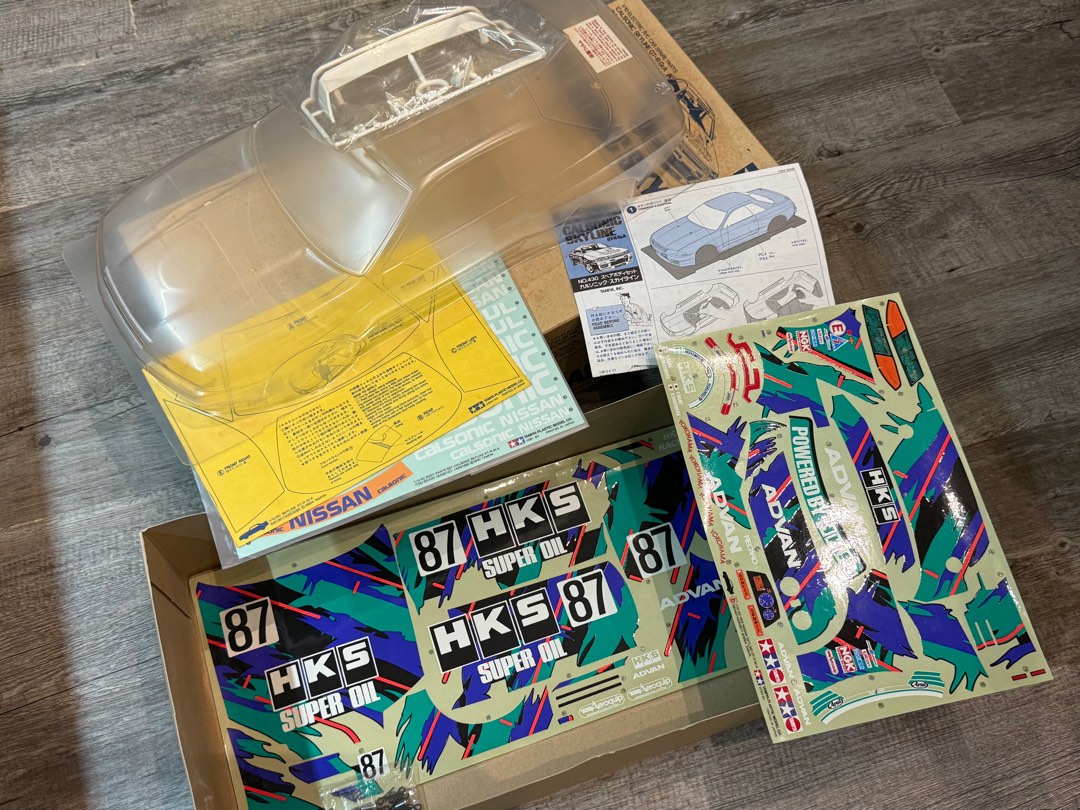 絕版 Tamiya RC 1/10 Nissan GTR R32 HKS + Calsonic 拉花 車売, 興趣及遊戲, 玩具 & 遊戲類 ...
