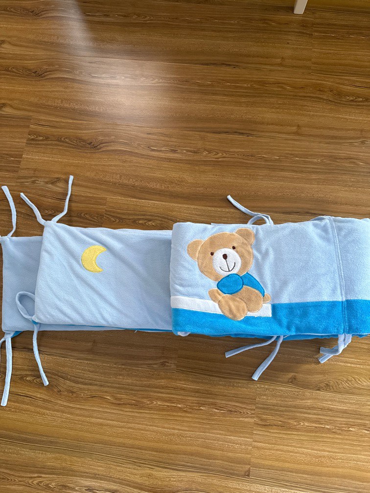 Baby cot bumper - thick padding, Babies & Kids, Baby Nursery & Kids ...