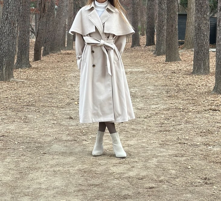 INGNI - Winter Trench Coat Cream, Women's Fashion, Coats, Jackets and Outerwear on Carousell