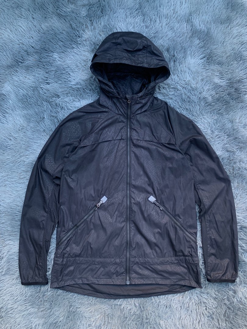 LULULEMON Miss Misty Jacket Desert Snake Embossed Black, Men's Fashion ...