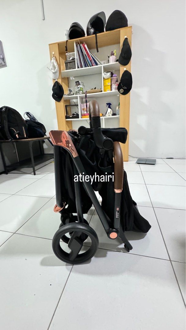 Mamakiddies Twistturn 2 Way Facing Stroller, Babies & Kids, Going Out ...