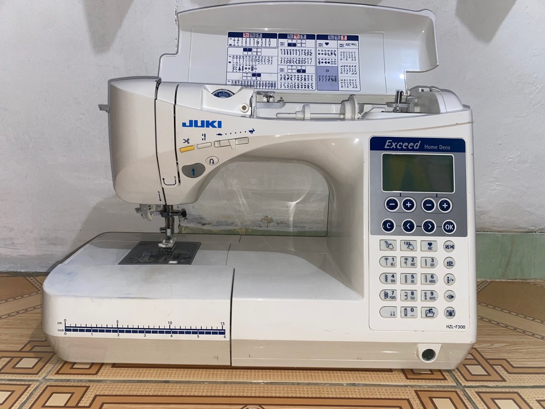 Mesin Jahit Portable JUKI HZL-F300, Desain & Kerajinan Tangan, Alat ...