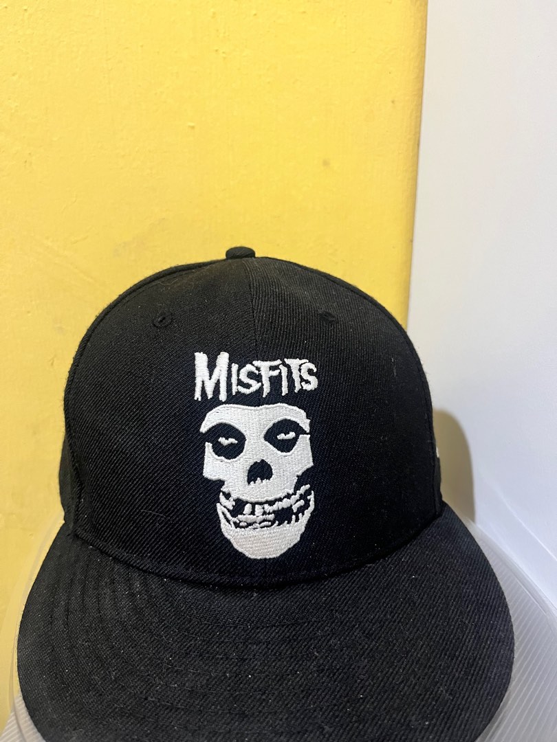 Misfits New Era, Men's Fashion, Watches & Accessories, Cap & Hats on ...