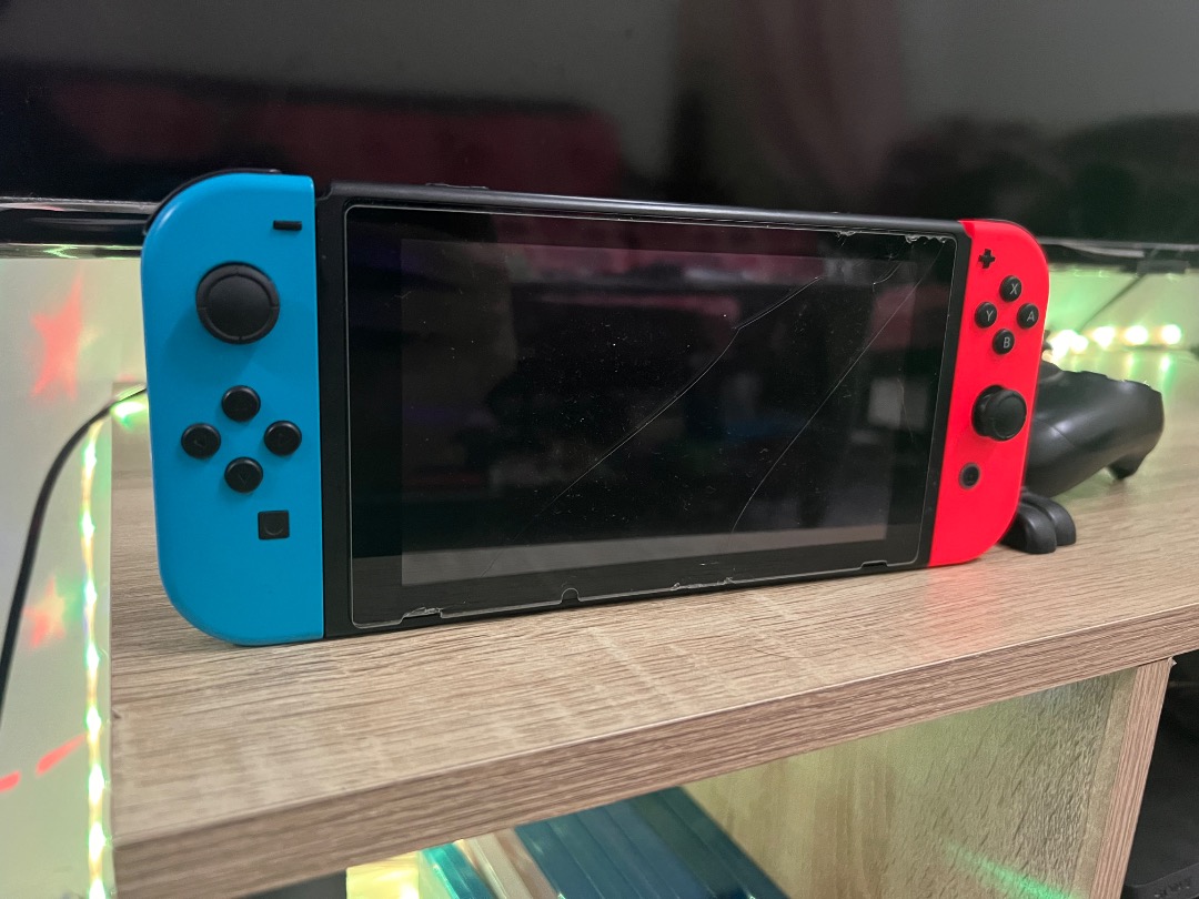 Nintendo Switch Super Mario edition, Video Gaming, Video Game Consoles ...