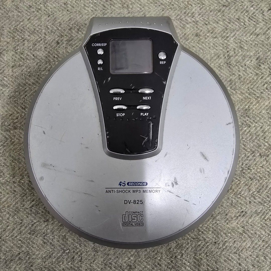 Old CD player Discman Faulty, Hobbies & Toys, Collectibles ...