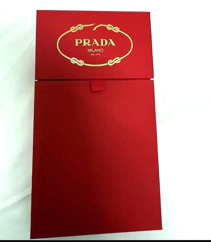 [Pre order] Prada 2025 red packet/angpow/ang pow/hong bao/sampul duit ...