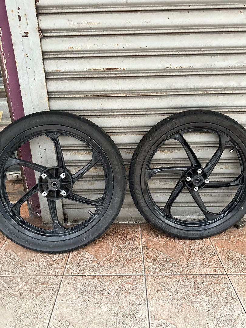 Rim original Lc v8, Motorbikes on Carousell