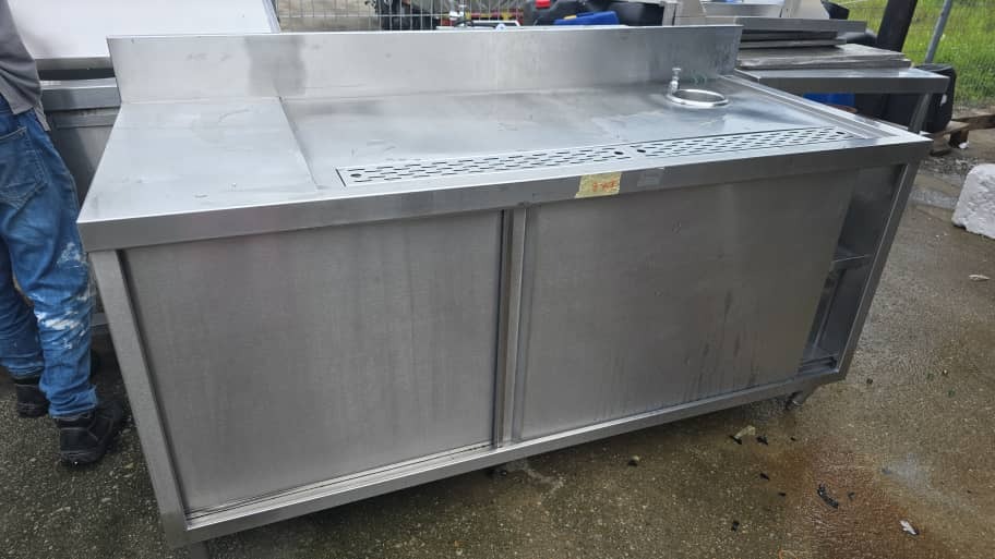 SB1422 SS TEA COUNTER WITH SLIDING DOOR, Furniture & Home Living ...