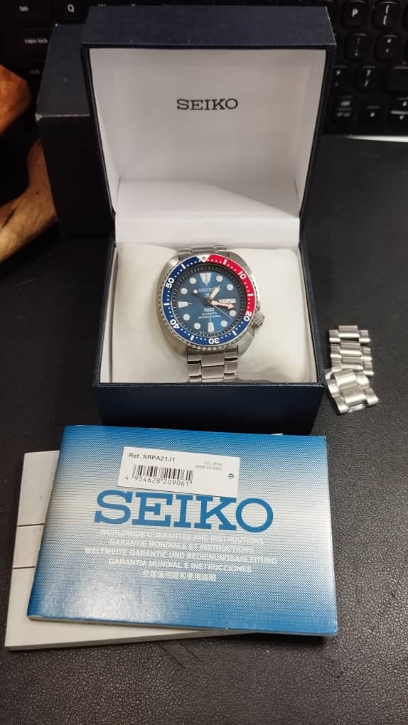 Seiko Prospex PADI Turtle Complete Box Set - Pepsi PADI, Men's Fashion ...