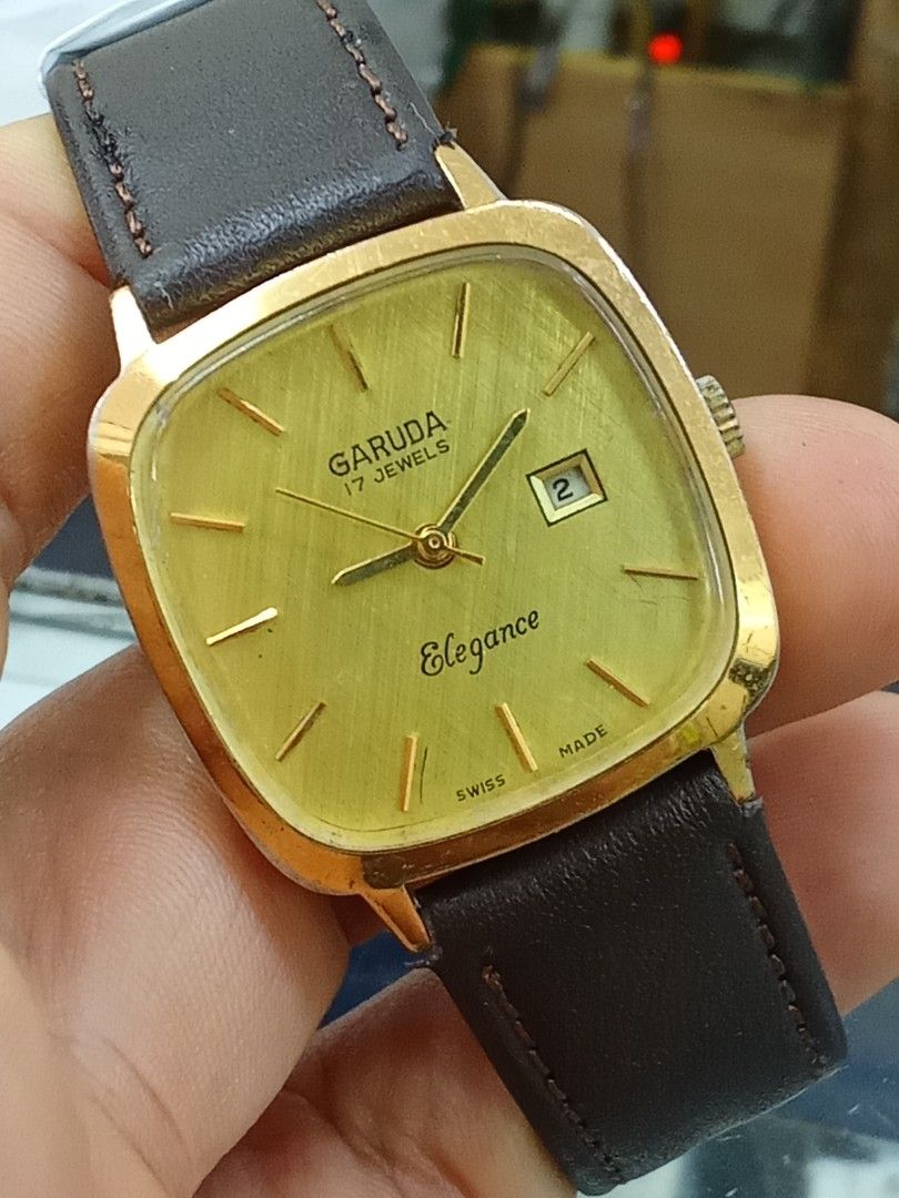 Vintage Garuda gent watch, Hobbies & Toys, Collectibles & Memorabilia ...