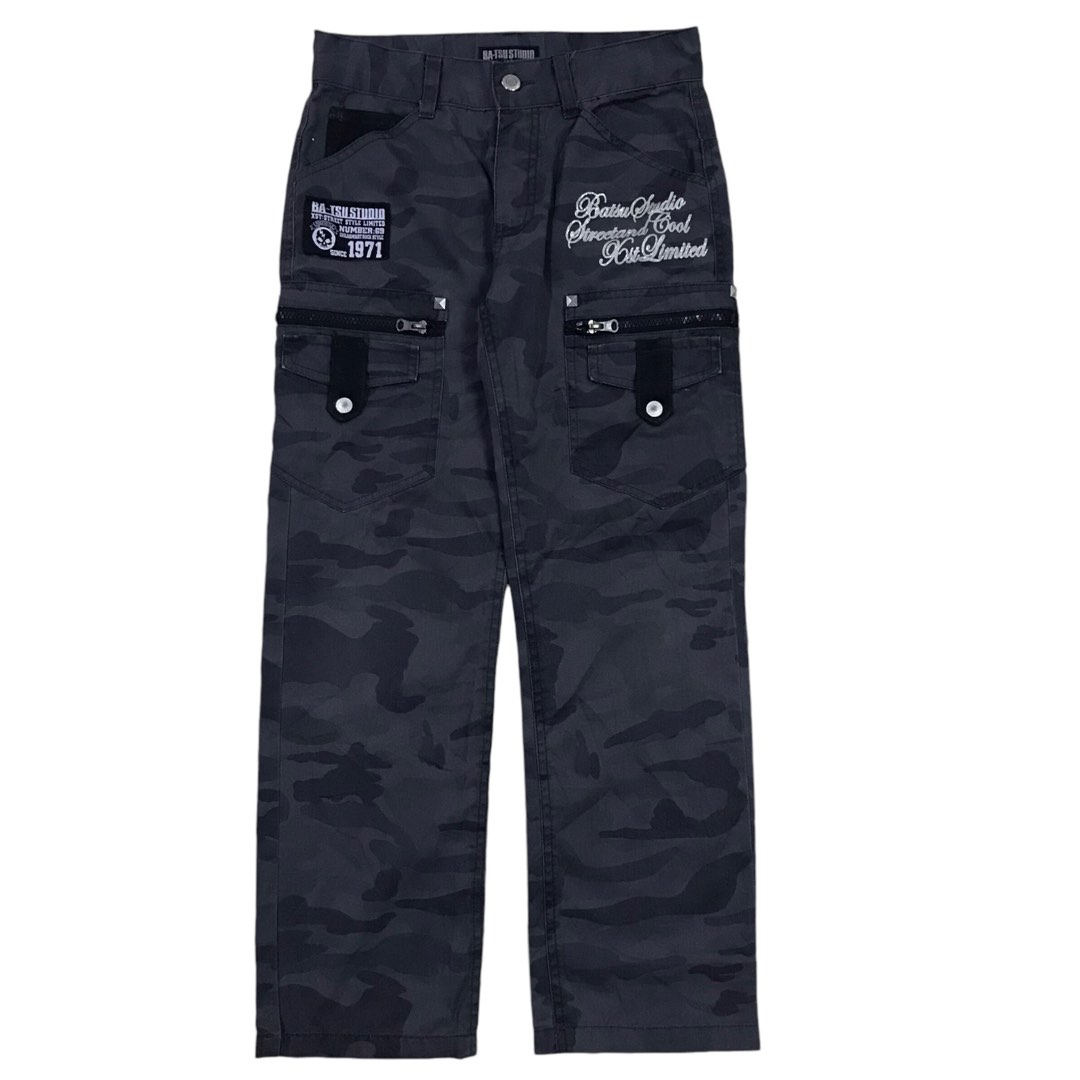Y2K JAPANESE BRAND BATSU STUDIO CAMO PANTS, Fesyen Wanita, Pakaian ...