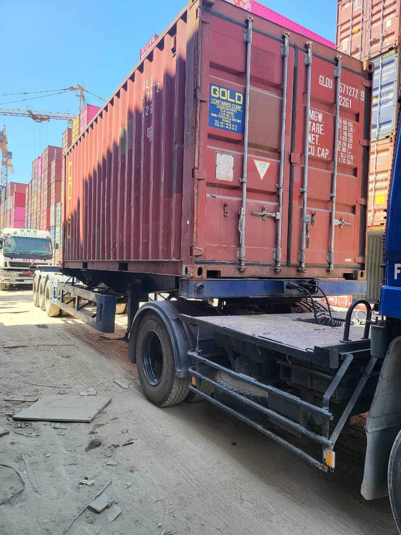 20 Footer Container 40 Footer Container Van Shipping Container ...